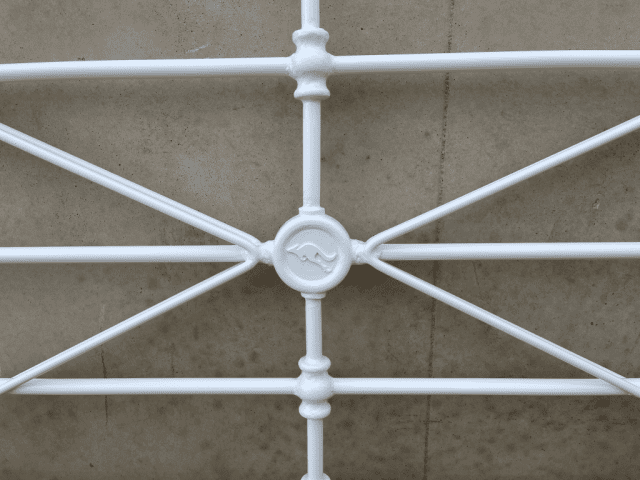 Kangaroo Sunshine Cast Iron Joint Gates – Big Red Heritage Wire & Gates ...